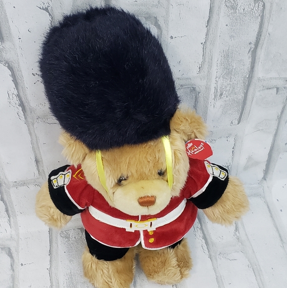 Hamleys | Toys | Hamleys London British Beefeater Plush | Poshmark